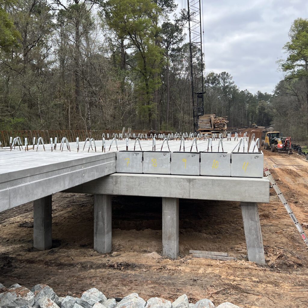 Winn Clay Drive Bridge - T. R. Long Engineering, P. C.